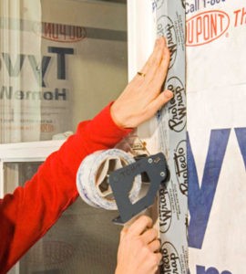 How to Install Vinyl Siding in 21 Steps - Siding Authority