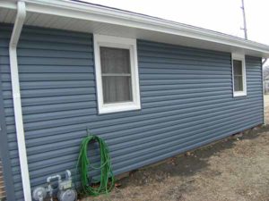 12 Vinyl Siding Styles: Photos of Profiles and Textures